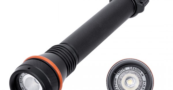 INON LE600h-W LED Light (600 Lumen, 75° Wide Beam, Using 3x AA Batteries)